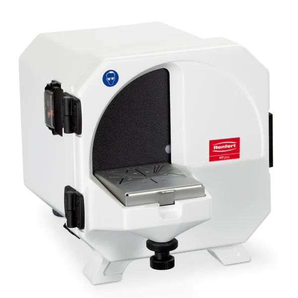 MT Plus Wet and Dry Trimmer with Marathon Disc, 220-230 V